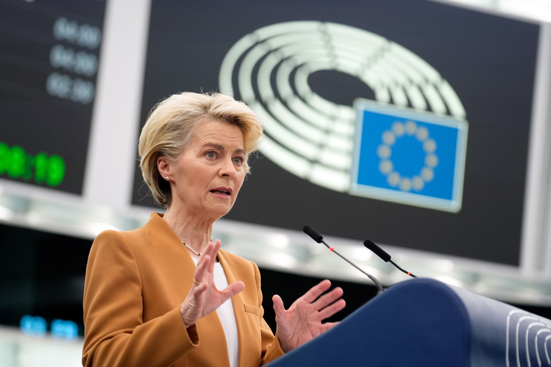 Уйди в отставку в Европе возмущены очередной ложью фон дер Ляйен